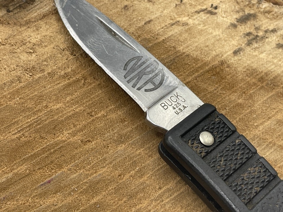 Pair of 2004 Buck 425 NRA Edition single blade folders--773.24 | eBay