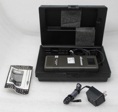 ERTCO-EUTECHNICS MODEL 4400 DIGITAL THERMOMETER with Probe and Case | eBay