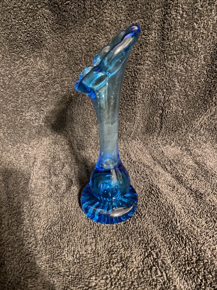Aqua Blue Glass Swung Bud Vase 7” Tall Ruffle Edge With Bubbles In Base ...