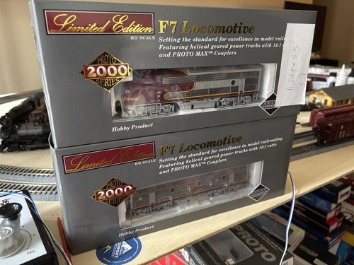 HO-Scale Proto 2000 Santa Fe F7 Diesel Locomotive With Powered B Unit ...