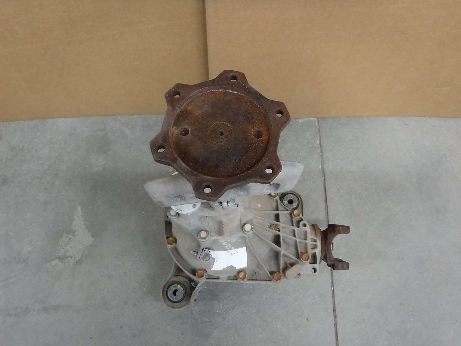 GM 05' Chevy Tahoe Front Differential GMC Yukon Sierra Escalade ...