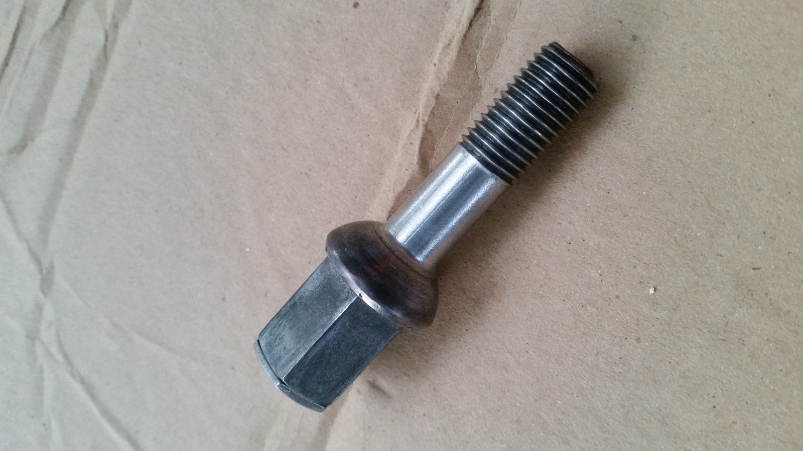 Mercedes 98 W210 w202 E420 E430 c230 c220 Wheel Rim Tire lug Bolt lugs ...