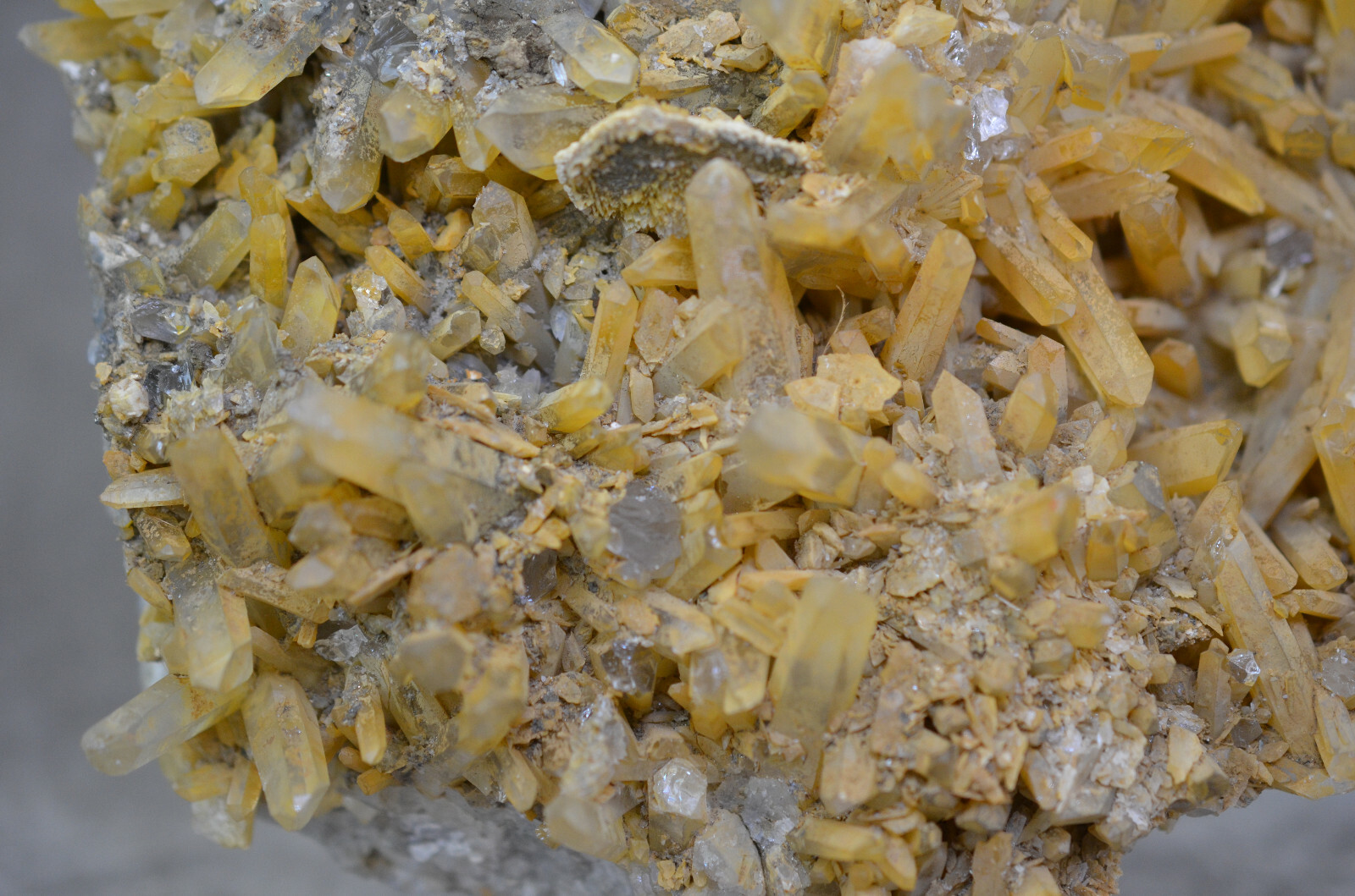 Gorgeous Iron Stained Quartz Crystal Specimen Bonanza Mine Zacatecas ...