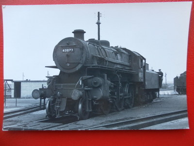 PHOTO LMS CLASS 4MT LOCO NO 43079 AT SCARBOROUGH 1961 | eBay