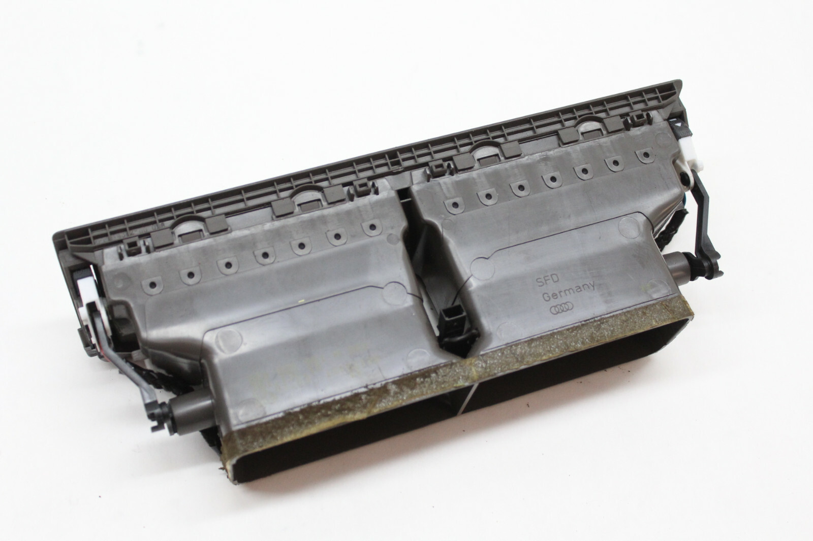 2005 AUDI A4 AIR VENT CENTER DASH TRIM BROWN 8E0 820 951 H OEM 02 03 04 ...