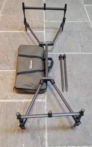 Prologic Commander Rod Pod 3 Rod Set Up | eBay UK