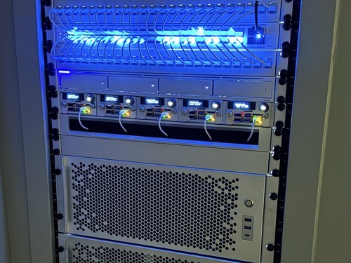 UCTRONICS for Raspberry Pi Rackmount Complete Enclosure 2.0 with PoE ...