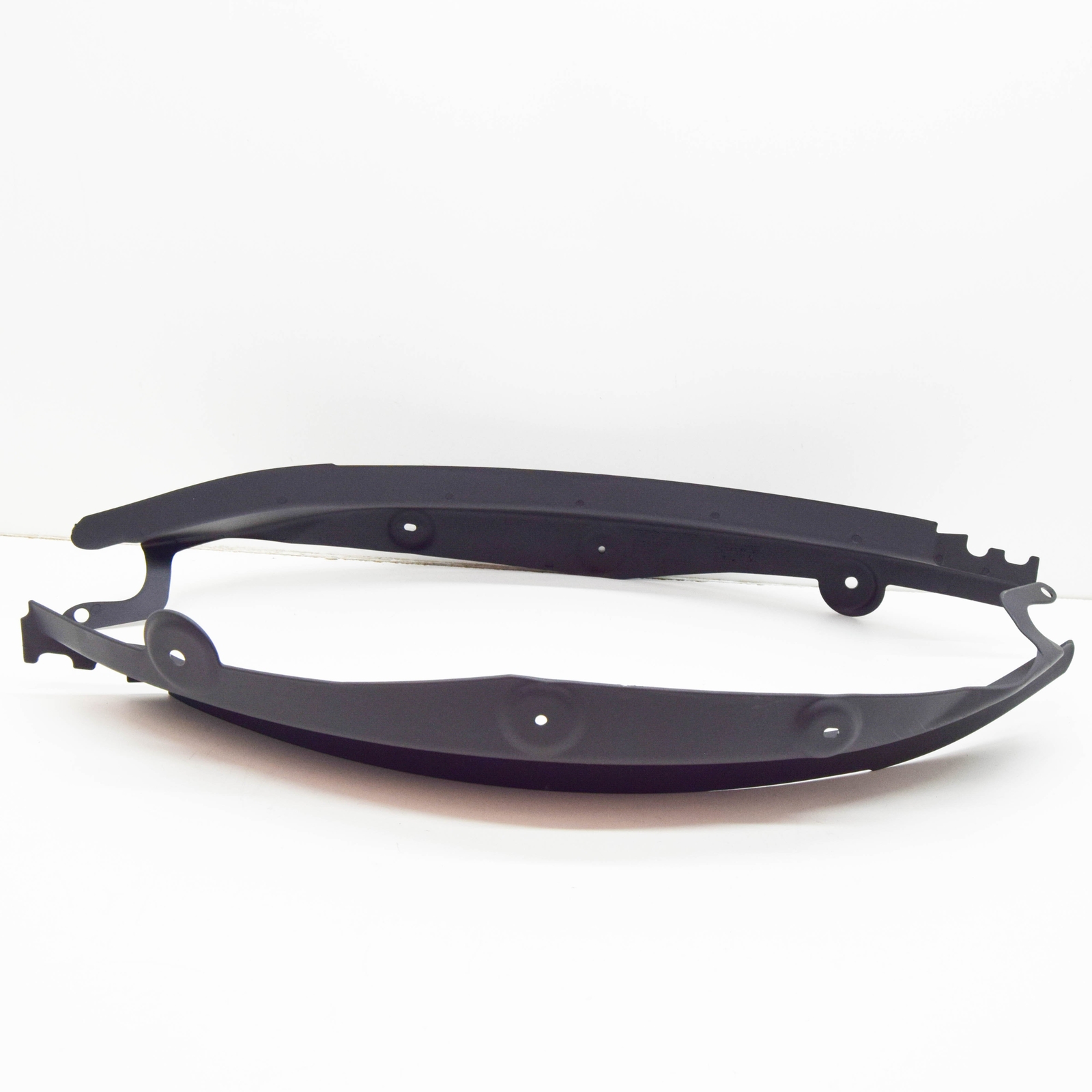 VOLVO XC60 MK2 Rear Mud Flap Kit 32288517 NEW GENUINE | eBay UK