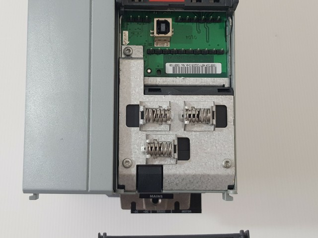 Danfoss Fc-300 VLT Automation Drive 131B0082 Fc ...