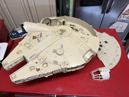 Vintage 1979 Kenner Star Wars Millennium Falcon Incomplete Parts ...