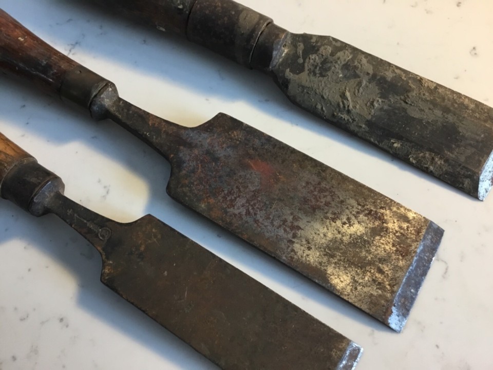 RARE COLLECTION OF (3) ANTIQUE WOOD HANDLE SIGNED CHISELS MUST SEE NO ...