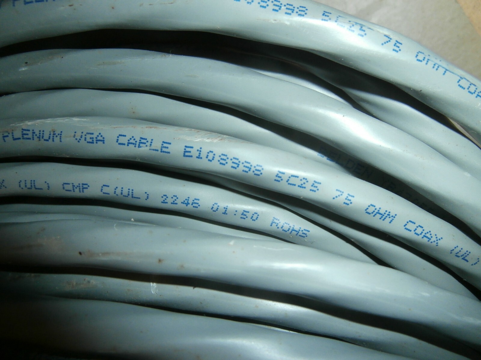 190 ft Belden YR47055 High Resolution Plenum VGA Cable E108998 SC25 75 ...