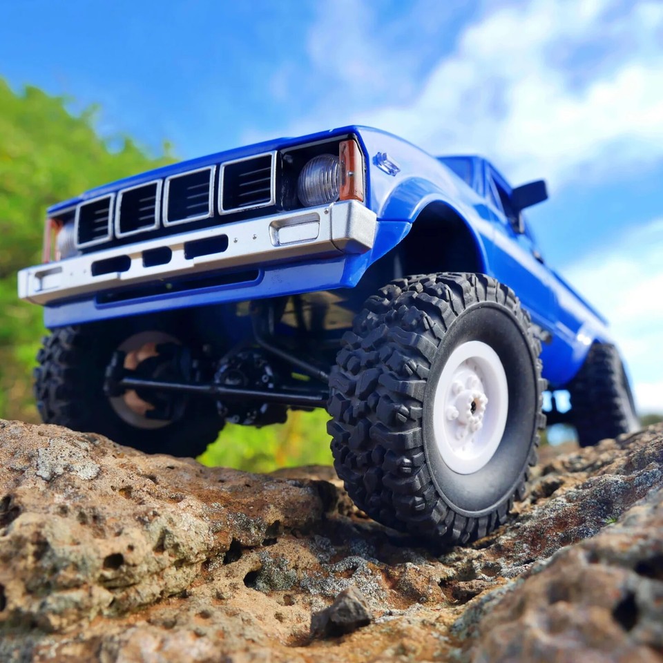 RC 1/16 Truck TOYOTA PICK UP 4X4 RC Rock Crawler *RTR* -RED- | eBay