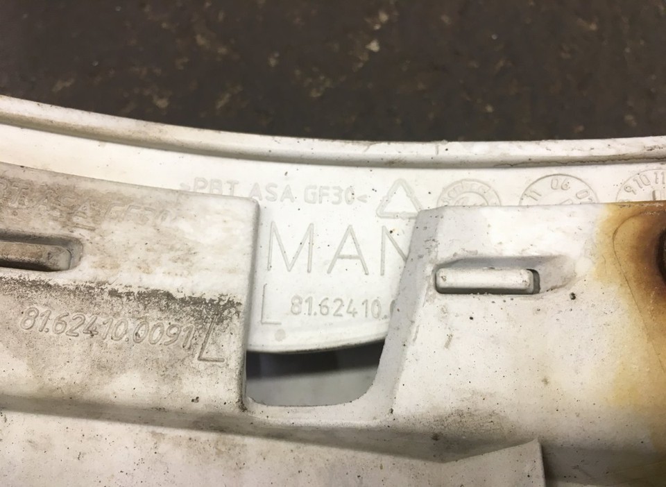 81624100091 81624100089 Cabin Windabweiser, Außen Links Montage MAN TGA ...