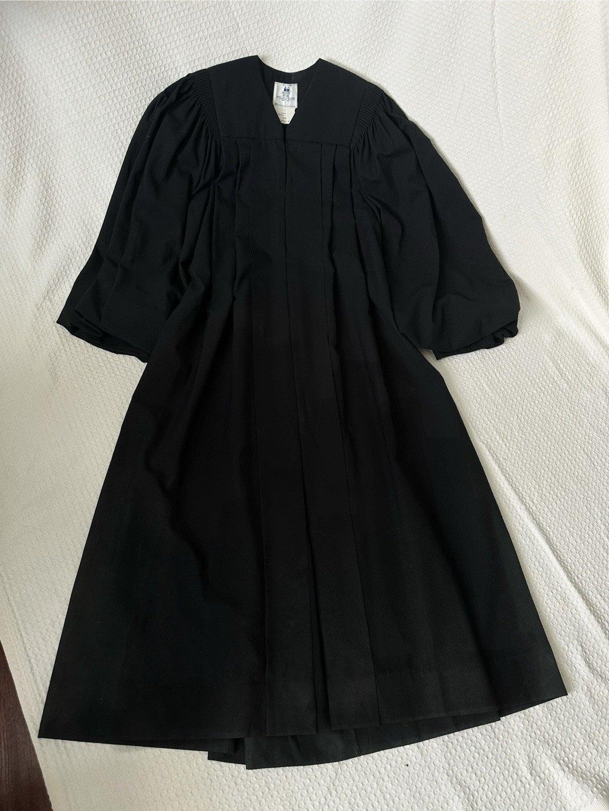 Murphy Robes Black Graduation Gown / Robe Unisex Size… - Gem