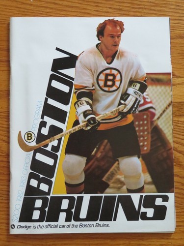 BOSTON BRUINS vs MINNESOTA NORTH STARS 1-17-1983 Program RAY BOURQUE ...