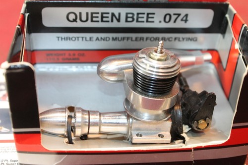 NIB COX QUEEN BEE 074 MODEL AIRPLANE ENGINE RADIO CONTROL R/C THIMBLE ...