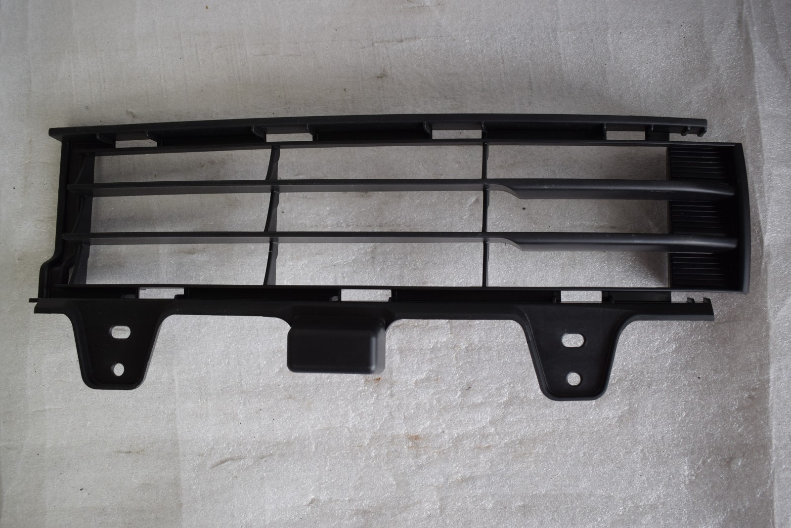 GENUINE TOYOTA GRILLE RADIATOR LOWER 53112-60040 | eBay