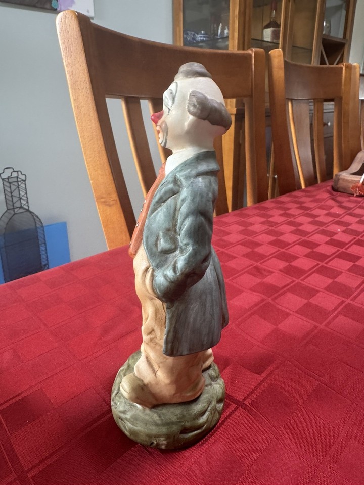 Flambro Porceline Clown Figurine with Umbrella So Cute! Great Condition ...