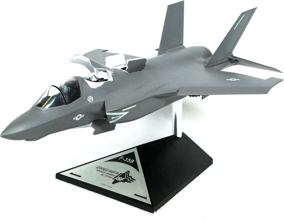 USMC Lockheed Martin F-35B Lightning II STOVL Desk Top Model 1/48 XX ...
