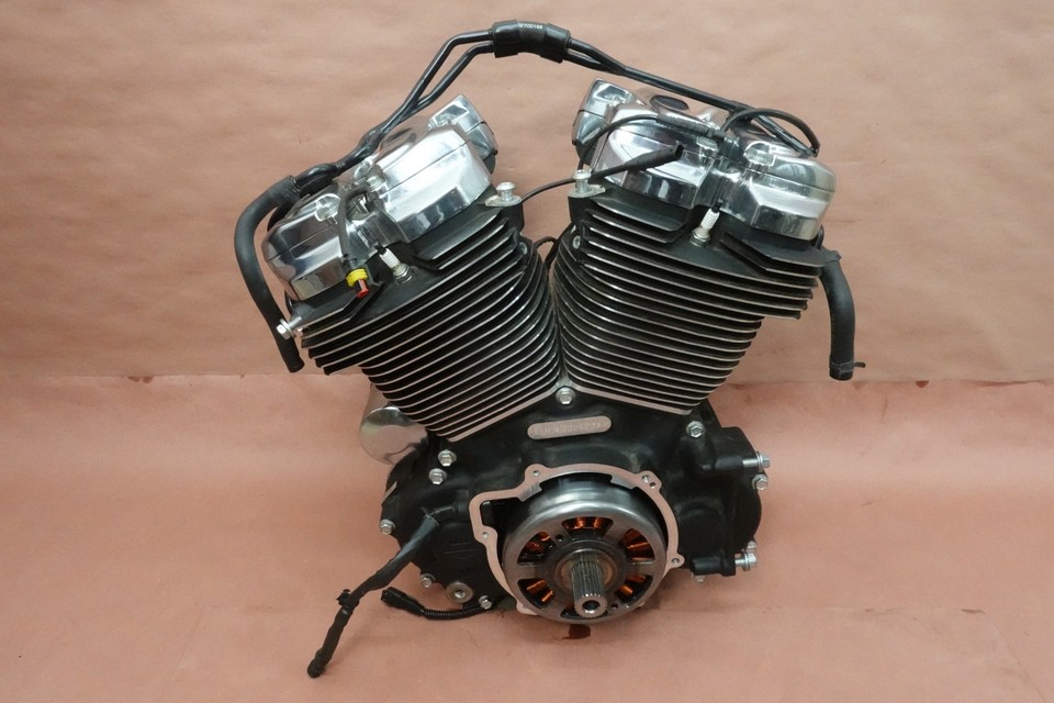 18-24 Harley Davidson Low Rider FXLR Milwaukee-Eight 107 Complete ...