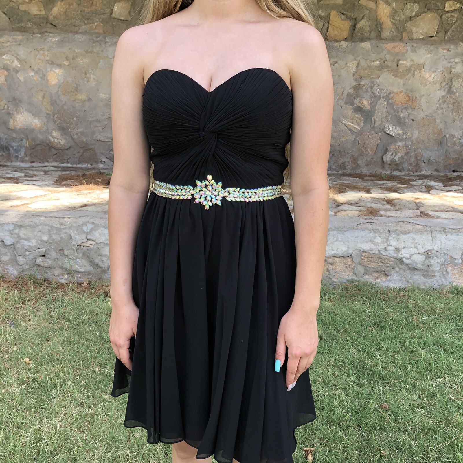 Simple Short Black Dresses