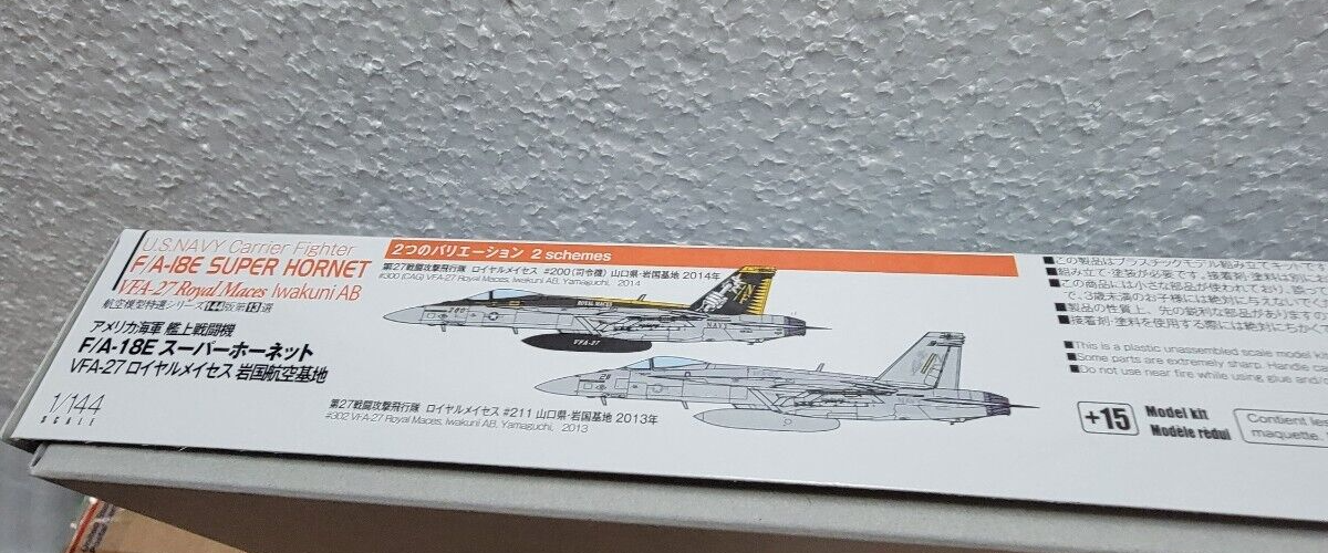 PLATZ MODELS 1/144 CARRIER F/A-18 MODEL KIT, ROYAL MACES IWAKUNI AB, 2 ...