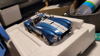 Wix 1965 Shelby Cobra 427 S/C Roadster 1:24 Scale Diecast Model Car Dk ...