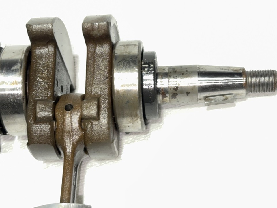 Nissan NS8B Tohatsu 8hp Outboard Crankshaft 3B2-00030-0 & Piston 3B2 ...