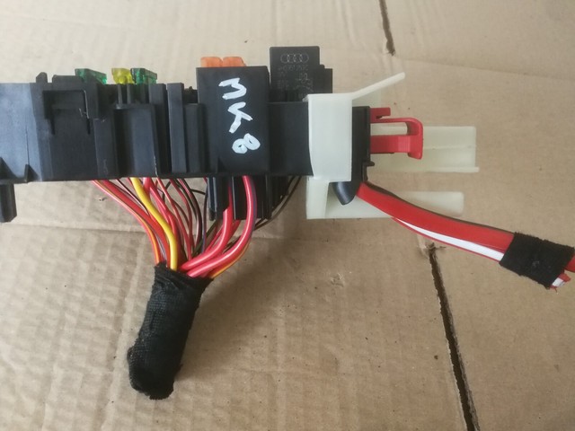 2021 VOLKSWAGEN ID3 FUSE RELAY BOX 5WA937615 for sale online | eBay