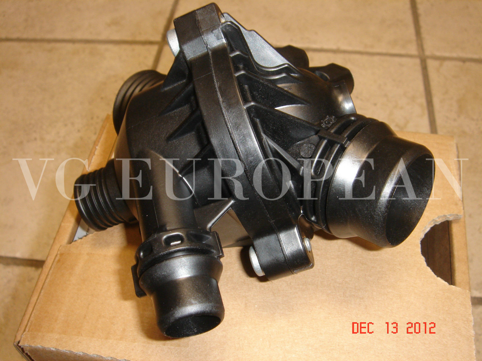 BMW E90 E92 E93 E82 E88 E83 X3 Genuine Cooling Thermostat w/Housing NEW ...