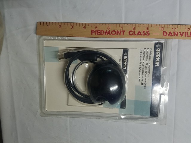 Garmin 0100020103 eMap Deluxe with Metroguide CD: 0100021000 LL Data ...