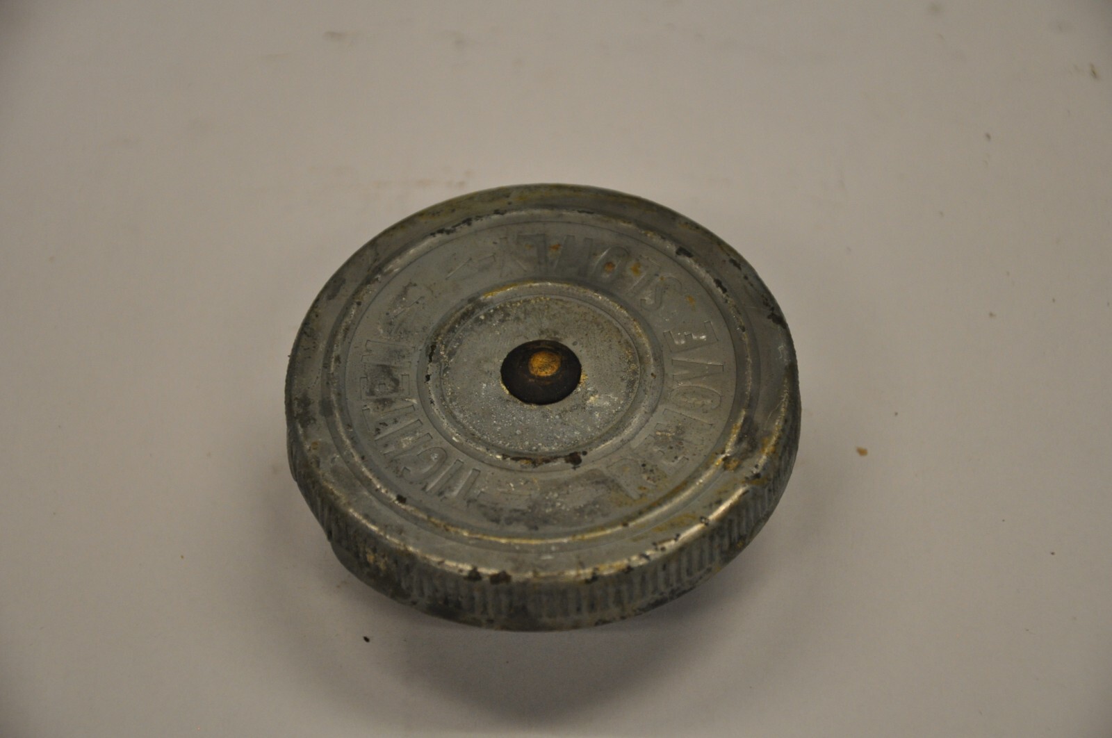 Jeep Willys MB Radiator Cap WOA1215 cleaned, blasted | Federal Mogul ...