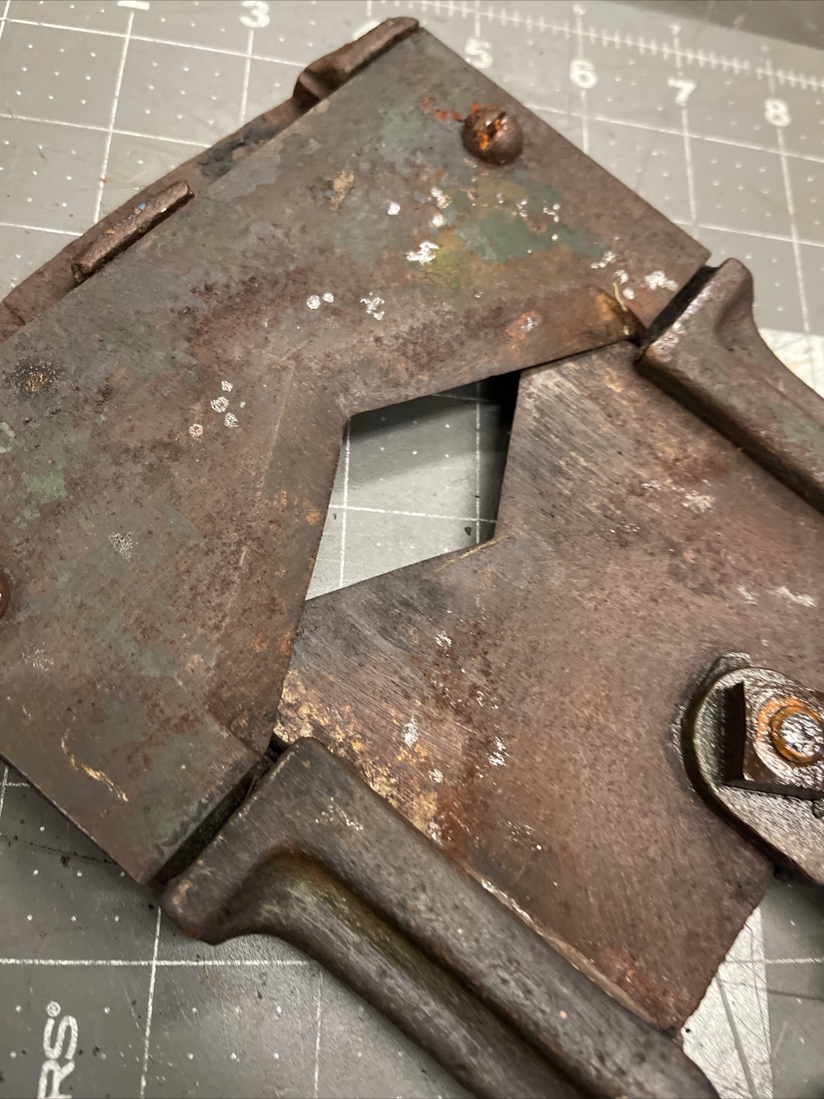 Huge Wood Antique 51” Horn Cutter Cattle guillotine (c5c13b | eBay