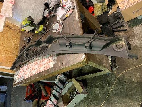 2011 MERCEDES C CLASS W204 SCUTTLE PANEL WIPER TRIM, A2048301813 ...