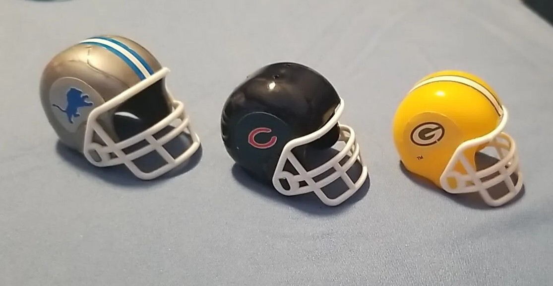 Vintage 1970's / 1980's Gumball NFL Mini Football Helmets Lot of 24 | eBay