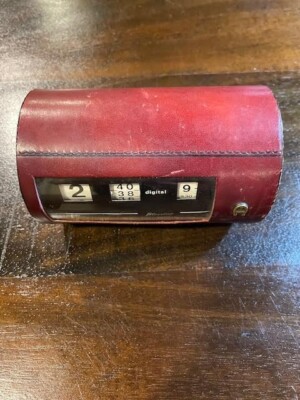 Vntge Blessing Cylinder Digital Wind-up Alarm Clock, Aigner Cover, For ...