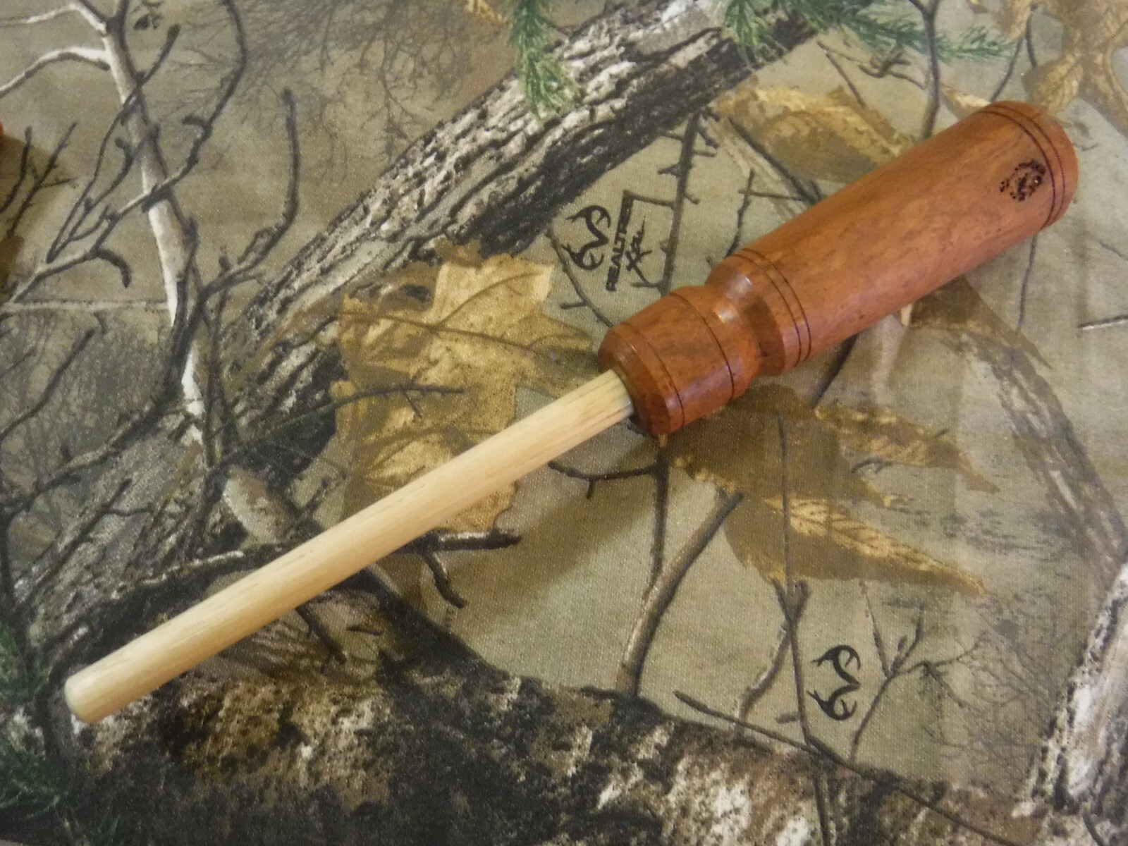 TURKEY CALL FRICTION STRIKER 1 Cherry Burl Hickory TYLERSBURG YELPERS ...