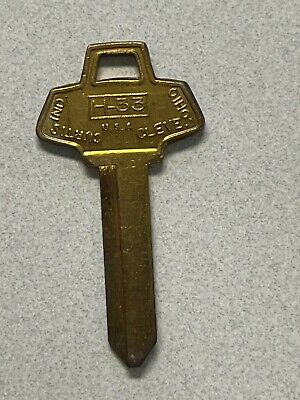 Vintage Uncut Curtis Ind Cleve Ohio Keys Approx 2 1/4" Long Marked H-33 ...