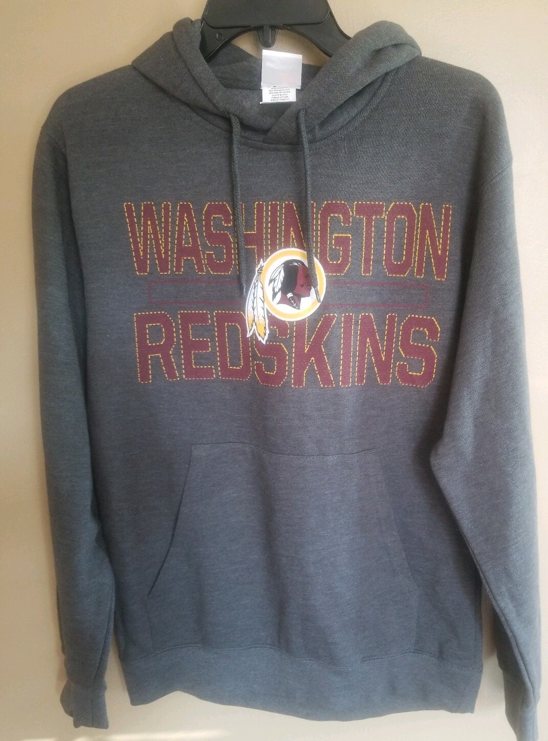 Washington Redskins Hooded sweatshirt Mens Size Small NWT by Majestic ...