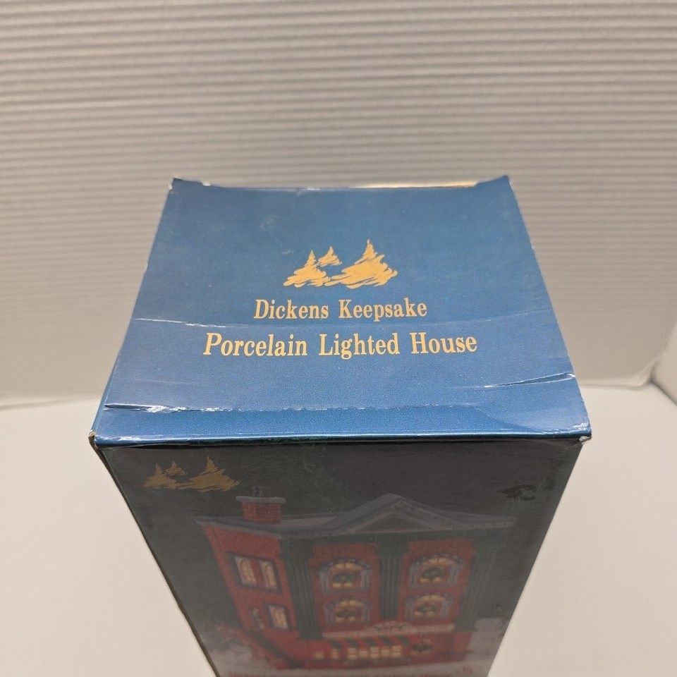 Dickens Keepsake Santa's Christmas Shoppe Porcelain Lighted House w/Box ...