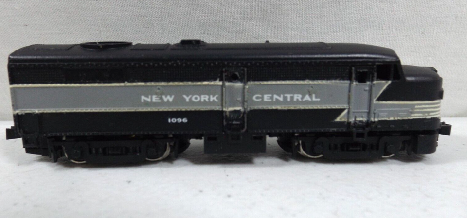 N gauge Arnold Rapido NYC FA-2 diesel engine in orig box (lot 1038) | eBay