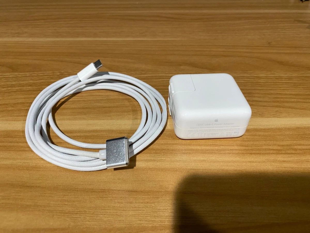 Apple Releases New 70W Power Adapter Alongside 15-Inch, 40% OFF