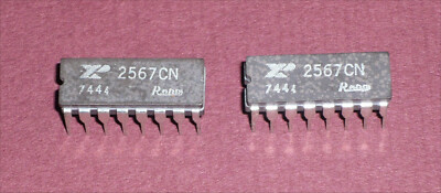 2 circuits intégrés XR2567CN Dual tone decoder Grade militaire -55°C to ...