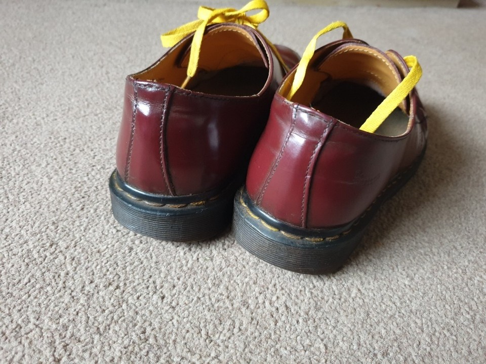 MENS 1461 DOC MARTENS, SIZE 9, OXBLOOD, GOOD CONDITION IDEAL FOR OFFICE ...