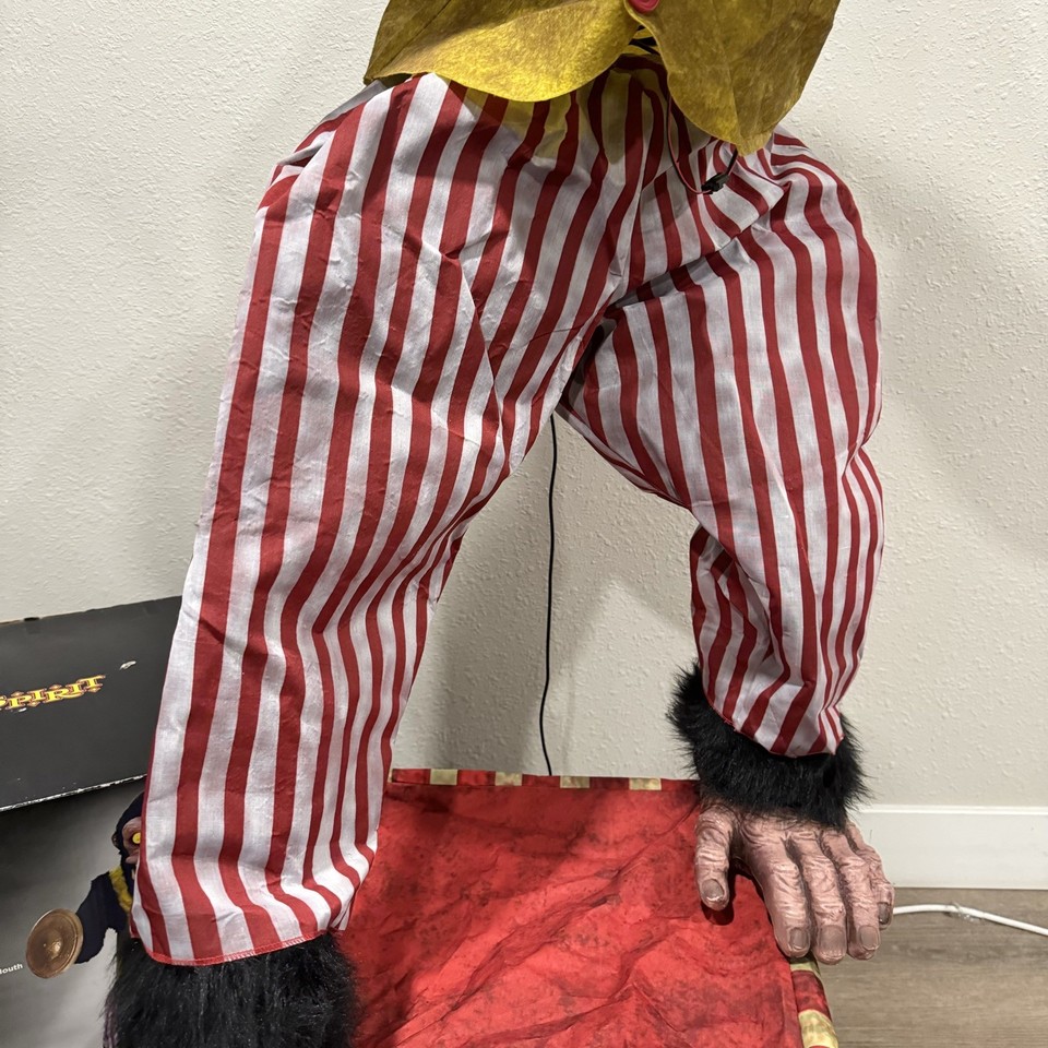 Spirit Halloween Animated Animatronic Prop 6ft Monty Monkey Prop Circus ...