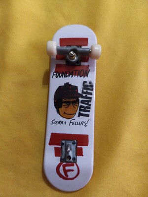 Tech Deck Sierra Fellers Foundation Skateboard Fingerboards RED WHITE ...