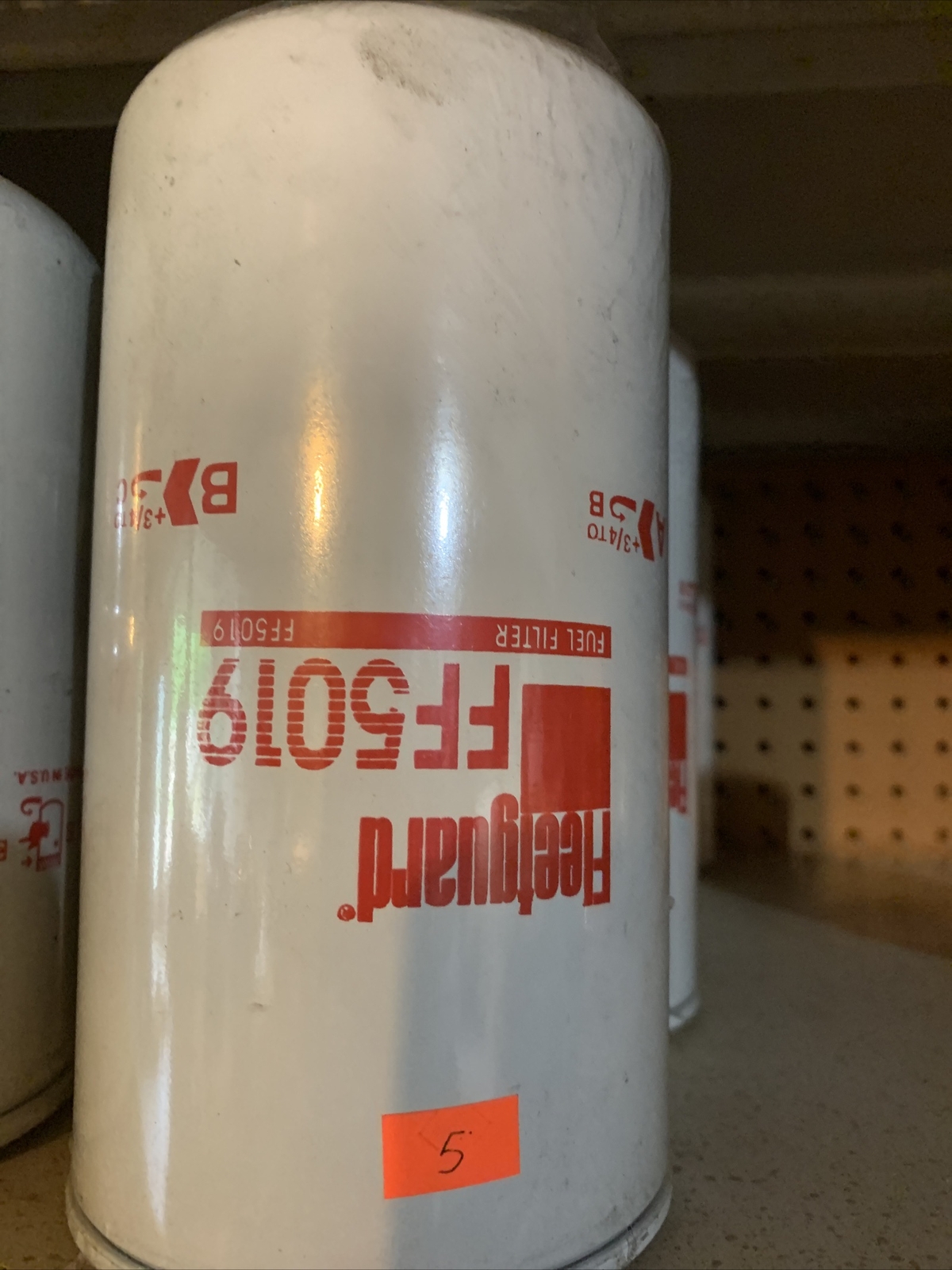 FLEETGUARD FF5019 - Fuel filter cross reference