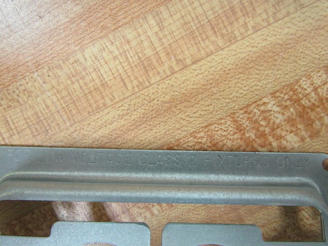 ERICO Caddy MP1S Low Voltage Mounting Plate Single-gang Bracket 25 Mud ...