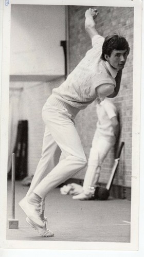 Original Press Photo Cricket Essex Neil Foster 11.10.1983 (2) | eBay UK